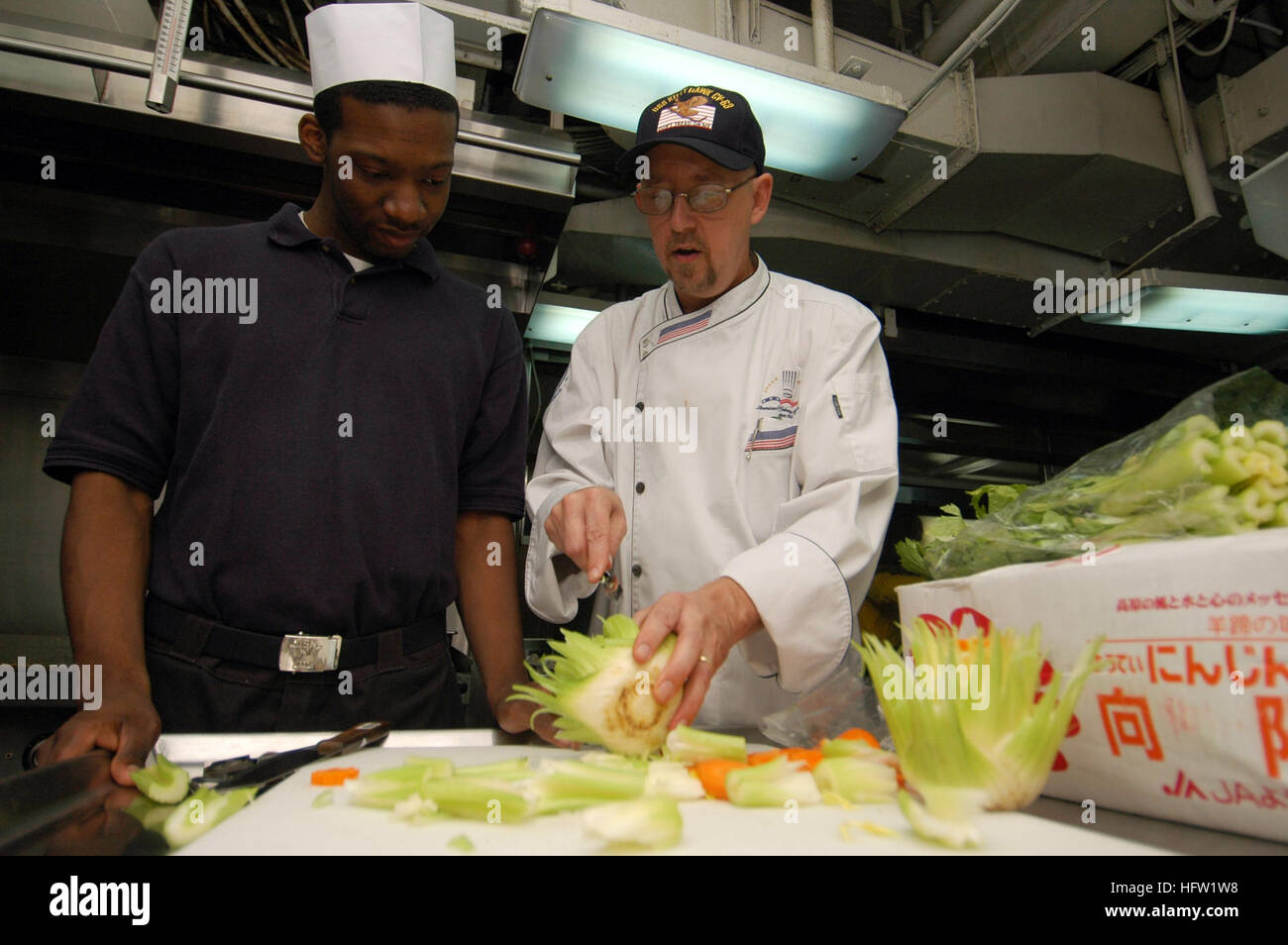 071022-N-5387K-007 PHILIPPINE SEA (Oct. 22, 2007) Ð Chef Ray Duey ...