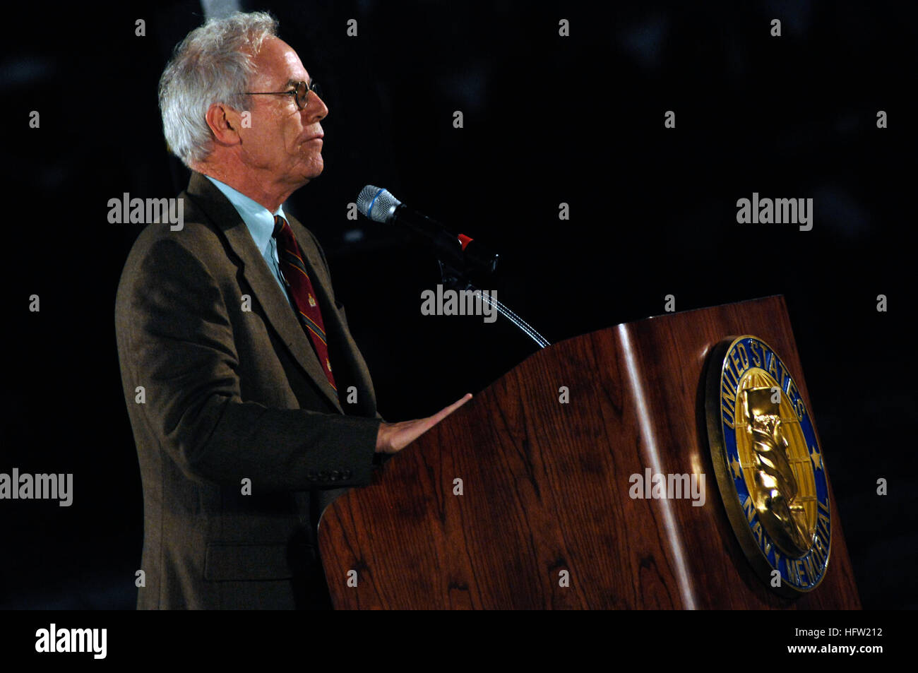 071023-N-5549O-300 WASHINGTON, D.C. (Oct. 23, 2007) - Daniel Murphy ...