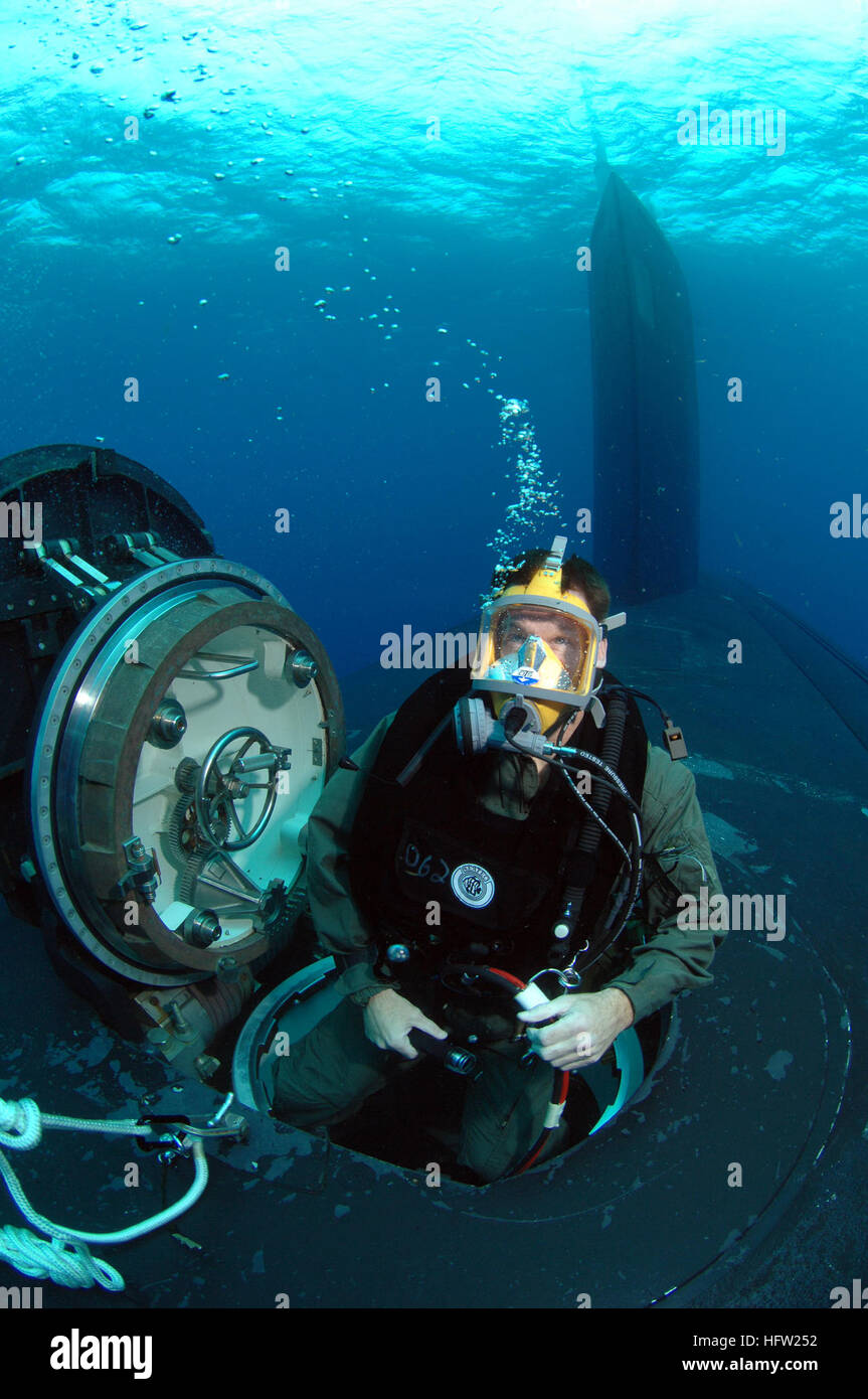 Diver certification hi-res stock photography and images - Alamy