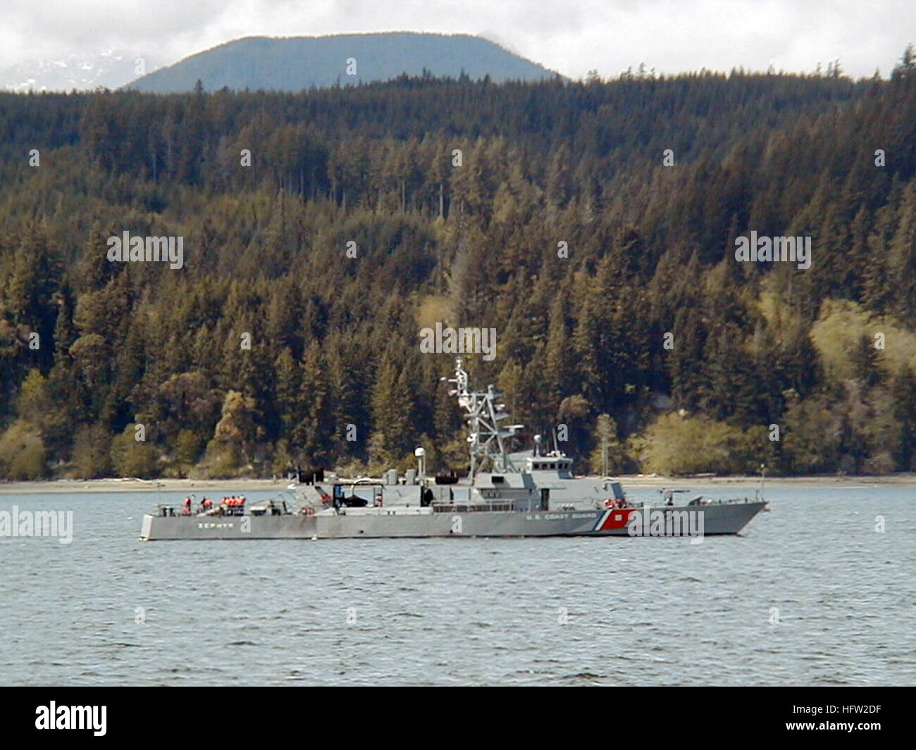 A starboard side view of the US Coast Guard (USCG) Cyclone Class ...