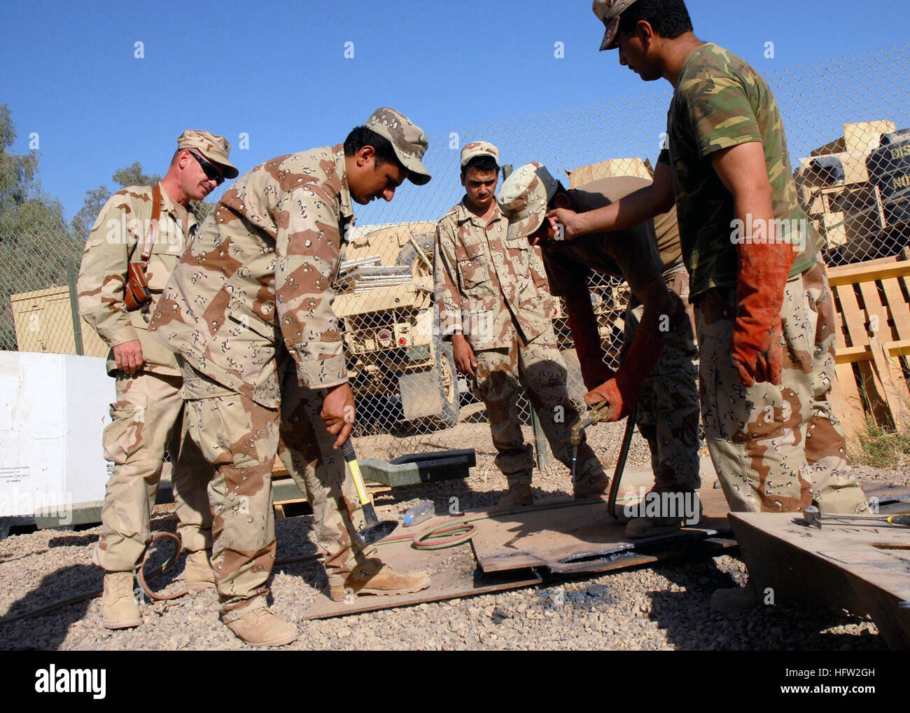 Military transition team mitt hi-res stock photography and images - Alamy