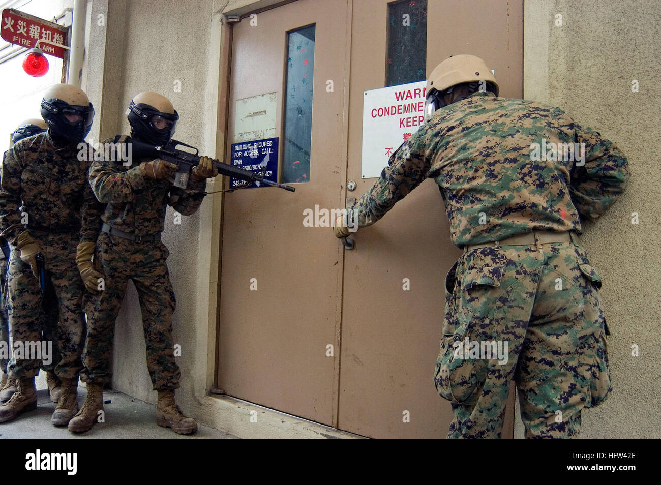1st fleet antiterrorism security team fast hi-res stock photography and ...