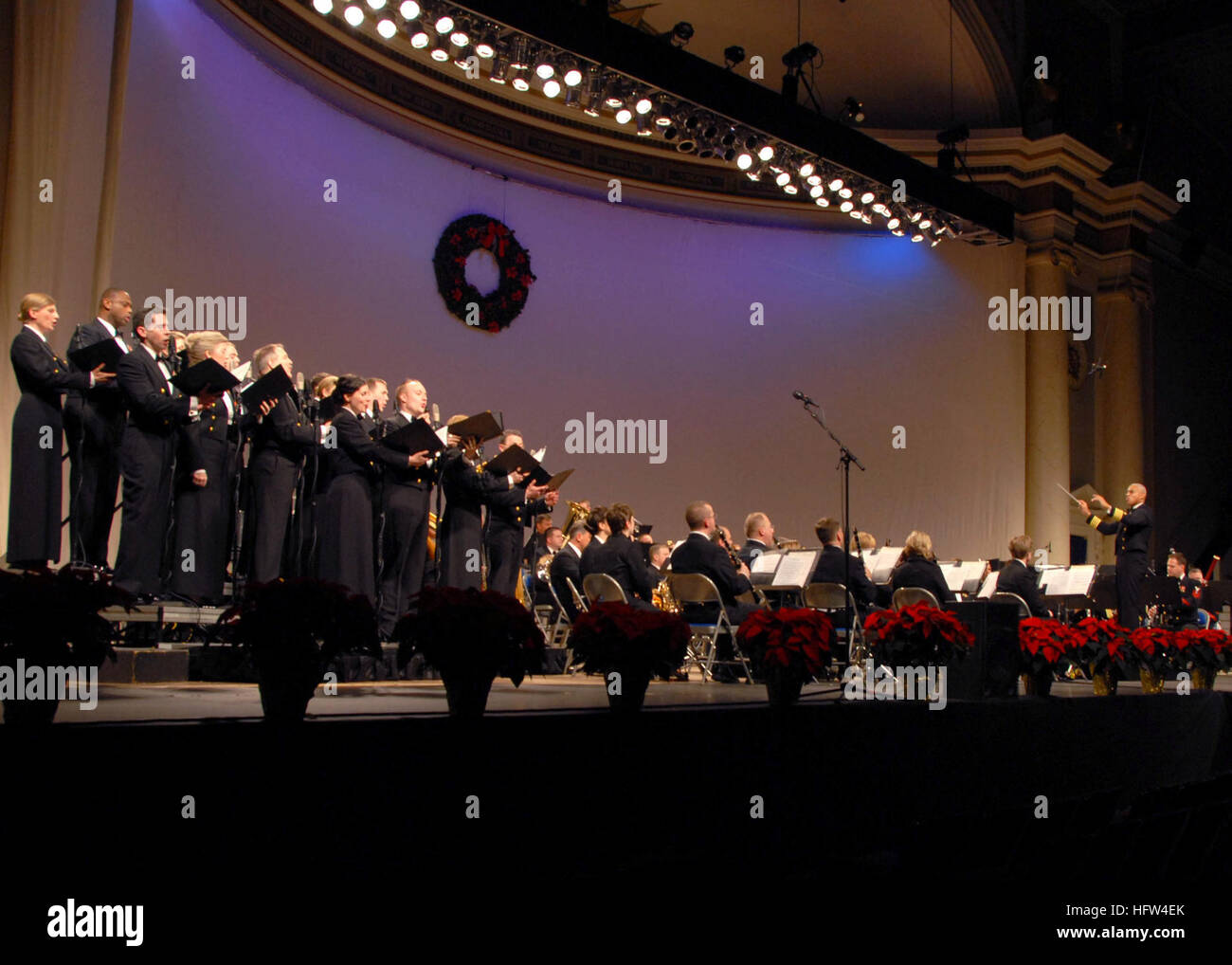 071215-N-0773H-004 WASHINGTON (Dec. 15, 2007) Commanding Officer of the ...