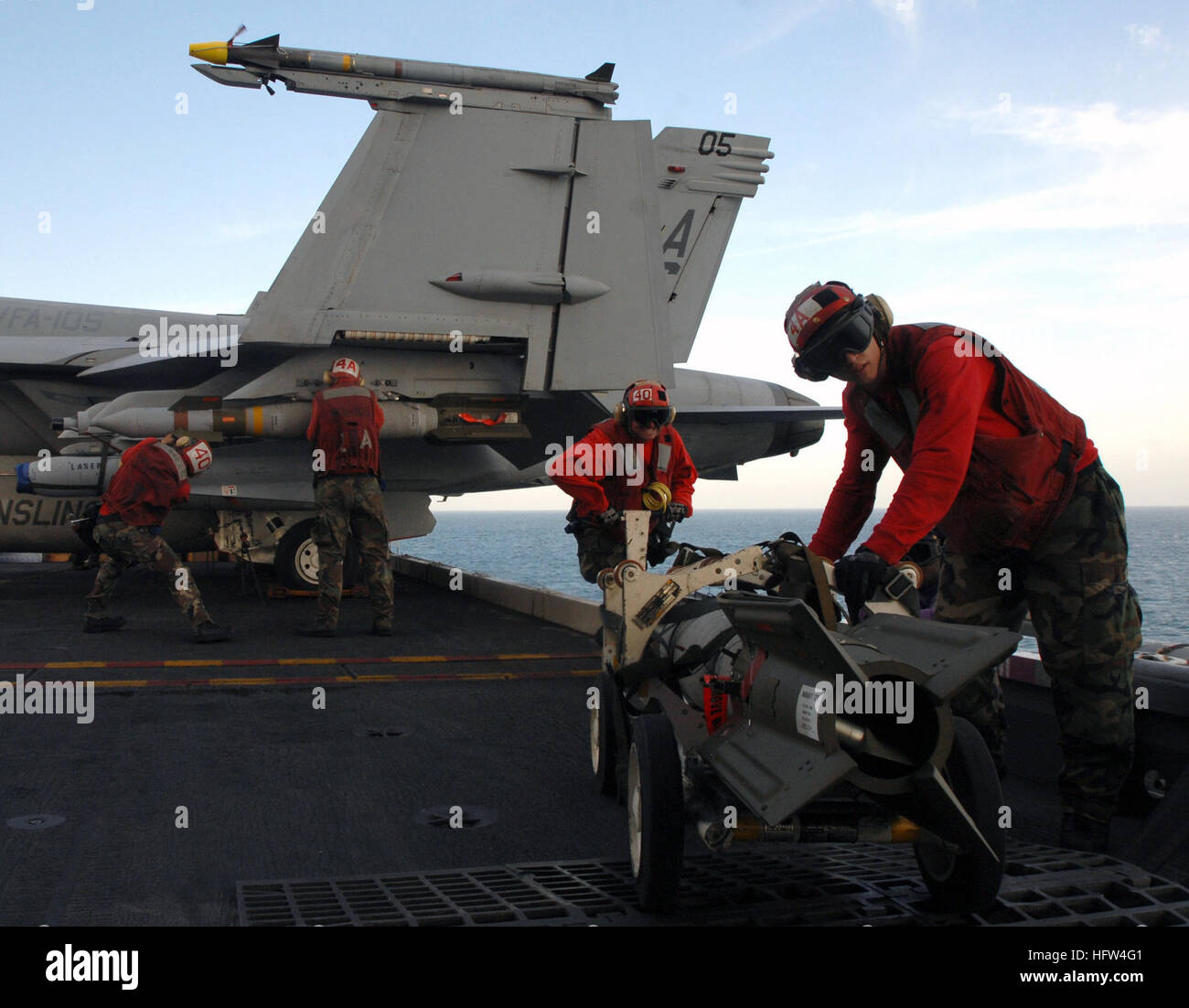 Unload bombs hi-res stock photography and images - Alamy