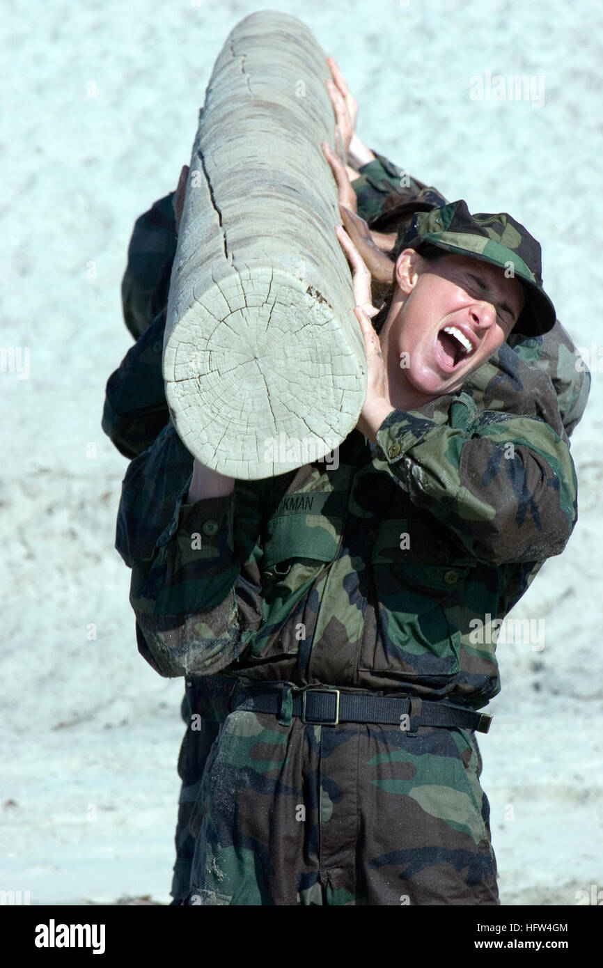 Stacy dragila hi-res stock photography and images - Alamy