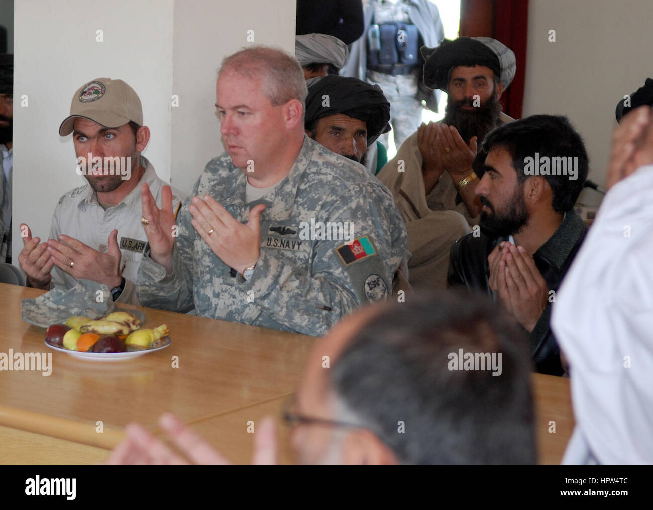 071226-N-1829H-038 TANI, Afghanistan (Dec. 26, 2007) Commander ...