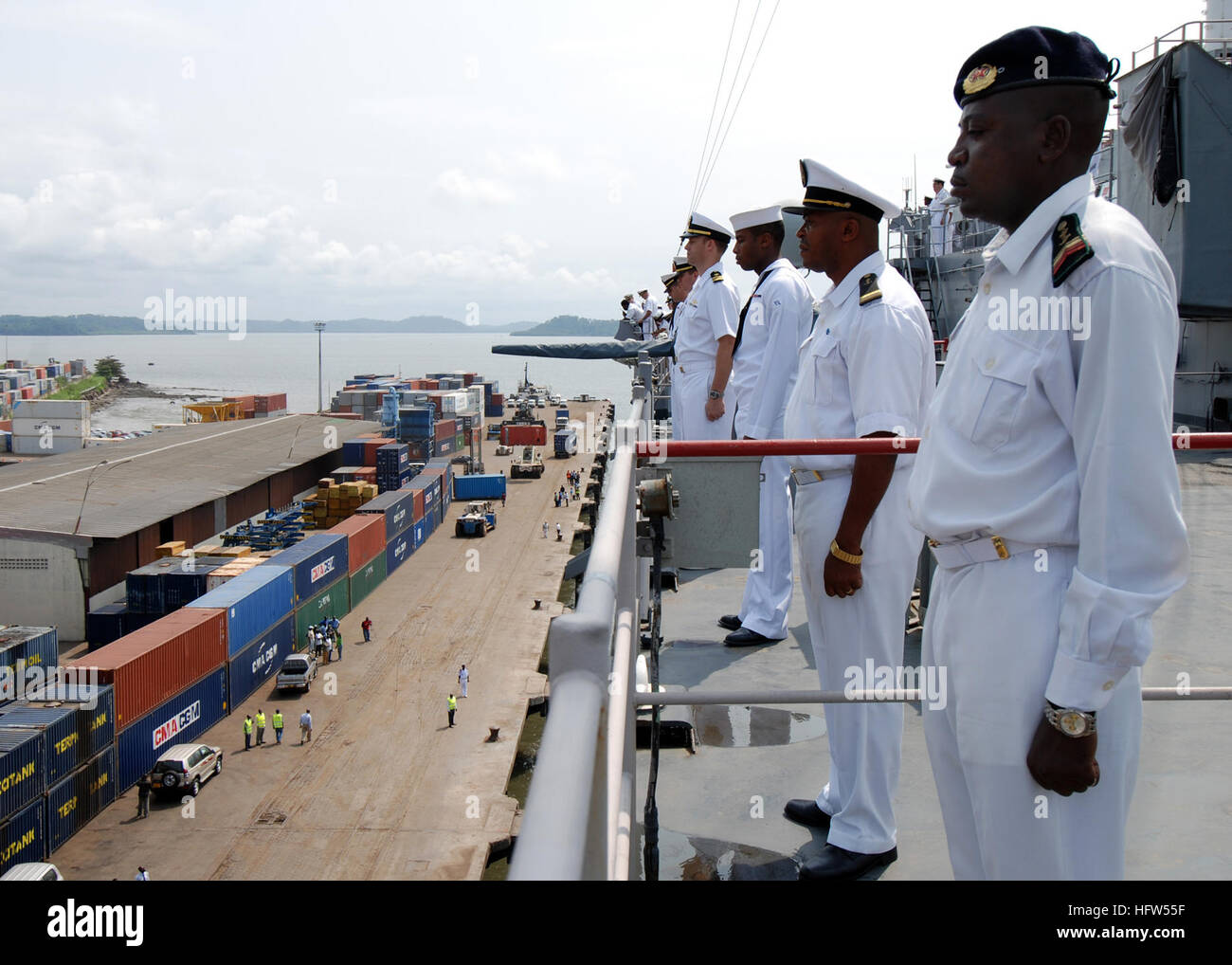 Port libreville gabon hi-res stock photography and images - Alamy