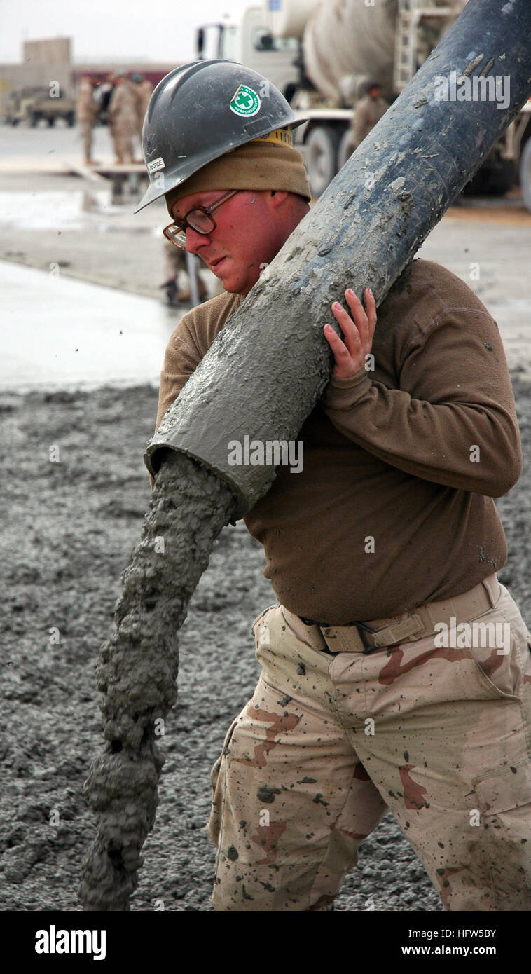 080110-N-7367K-004 IRAQ (Jan. 10, 2008) Builder 3rd Class Shawn Laborde ...