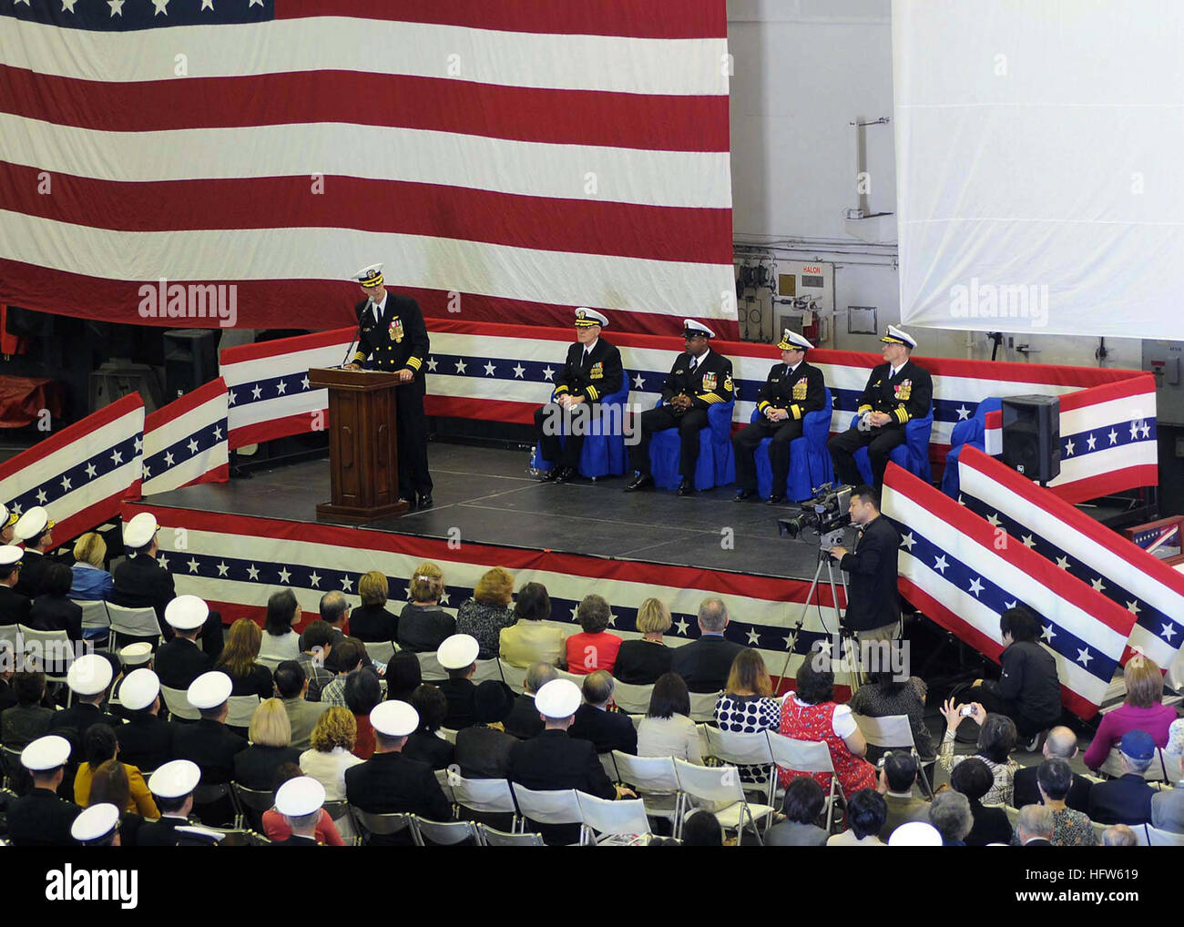 U S Navy Capt David Lausman High Resolution Stock Photography and ...