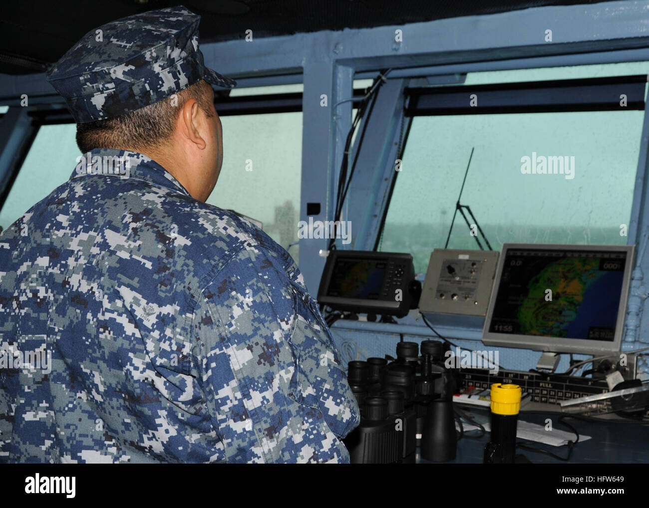 Radar console hi-res stock photography and images - Alamy