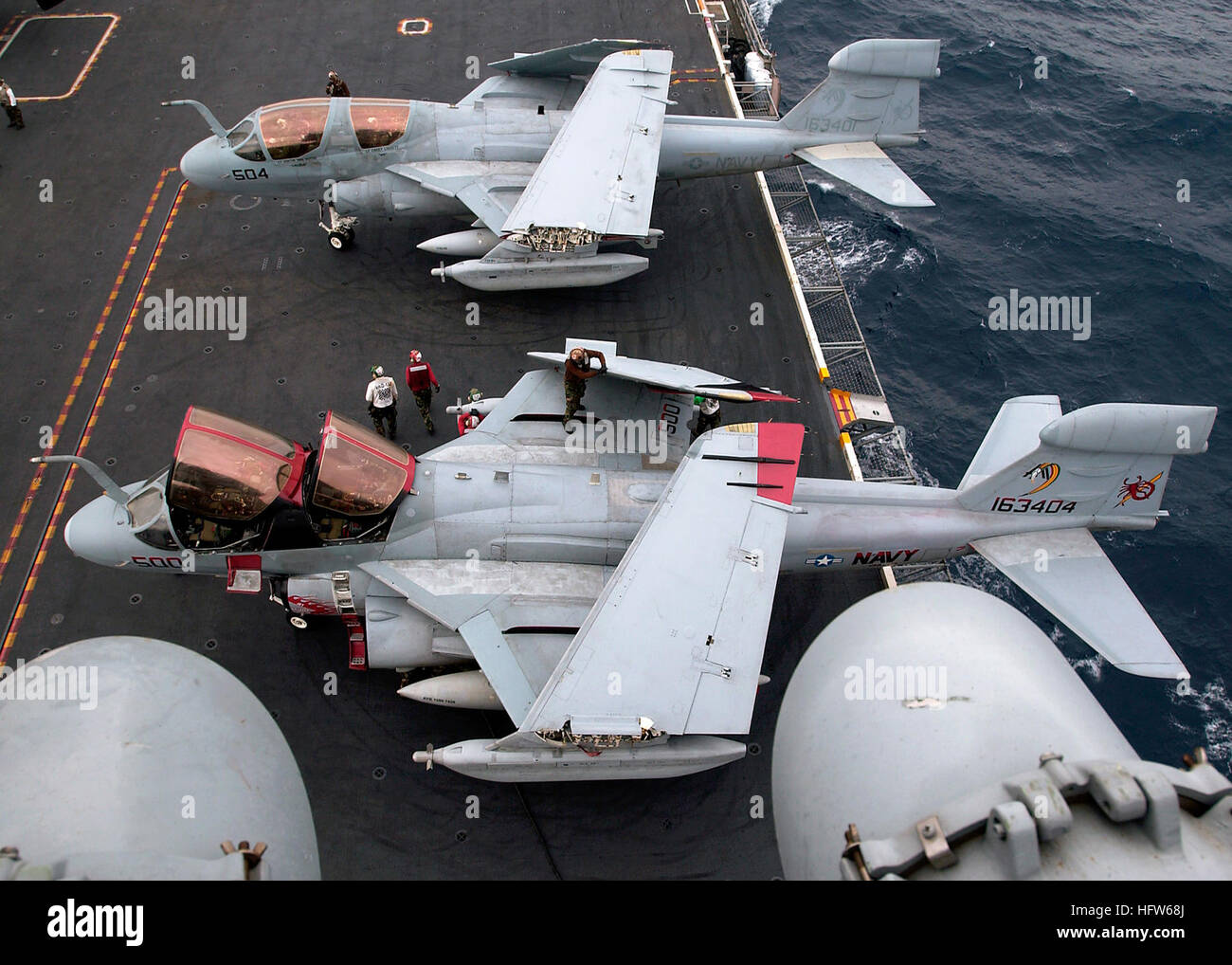 Assigned to electronic attack squadron vaq 132 hi-res stock photography ...