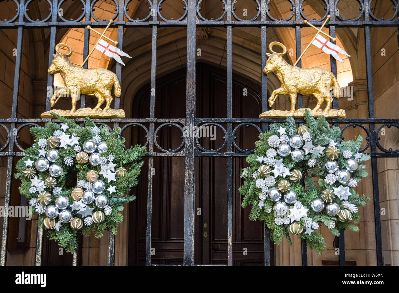 The Holy Lamb and Flag, Inns of Court, Kings Bench Walk, Inner Temple ...