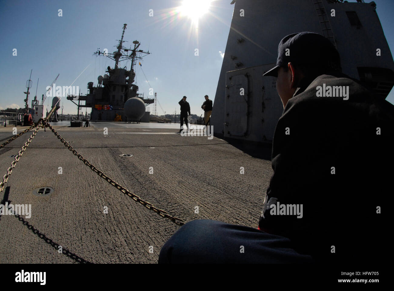 Sailors aloft hi-res stock photography and images - Alamy