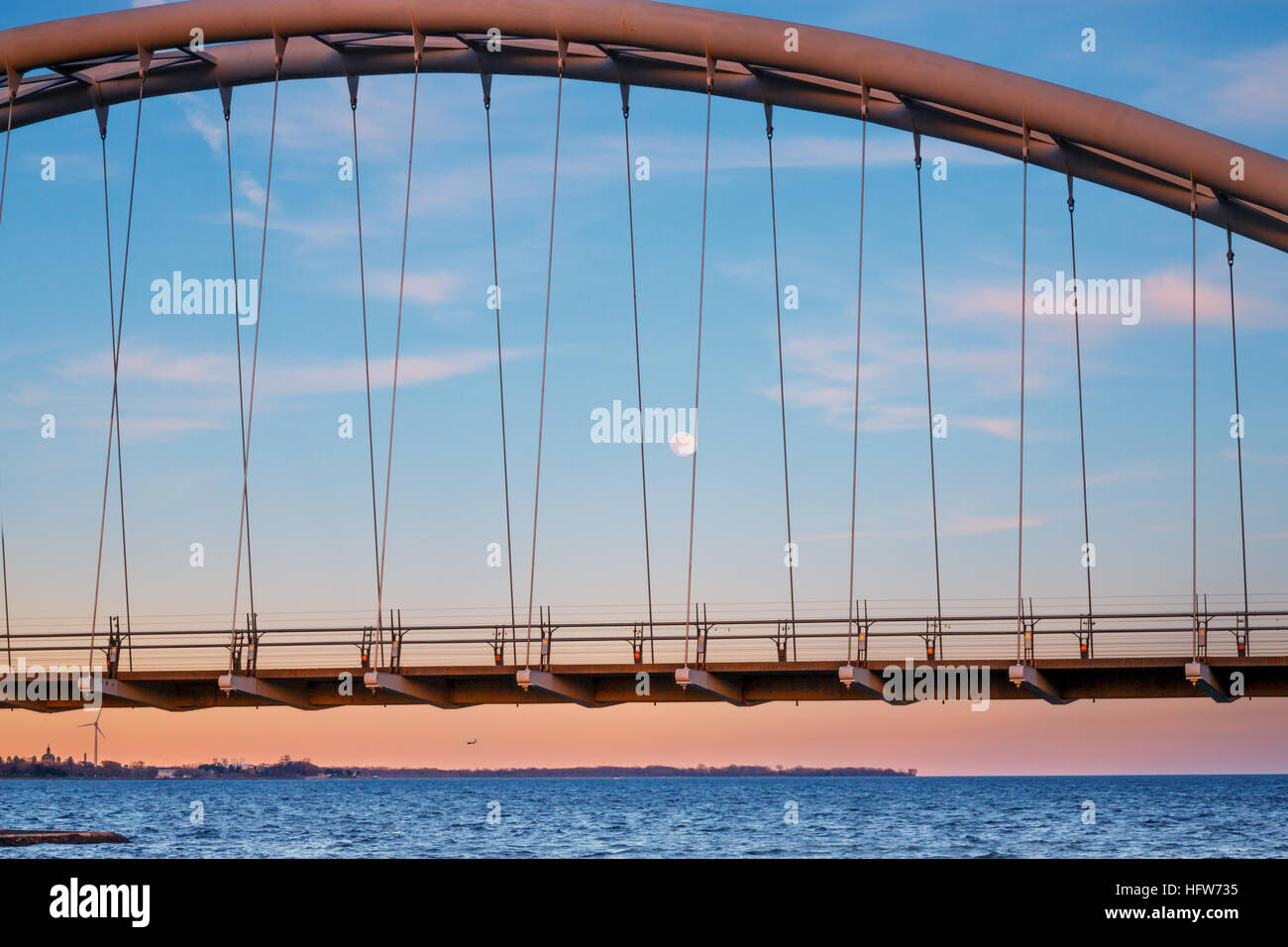 Beautiful waterfront arch bridge overlooking lake Ontario in Toronto ...