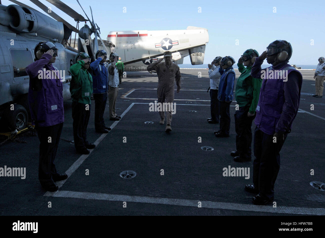 Rainbow side boys render honors to arriving Maj. Gen. Stephen L. Hoog ...