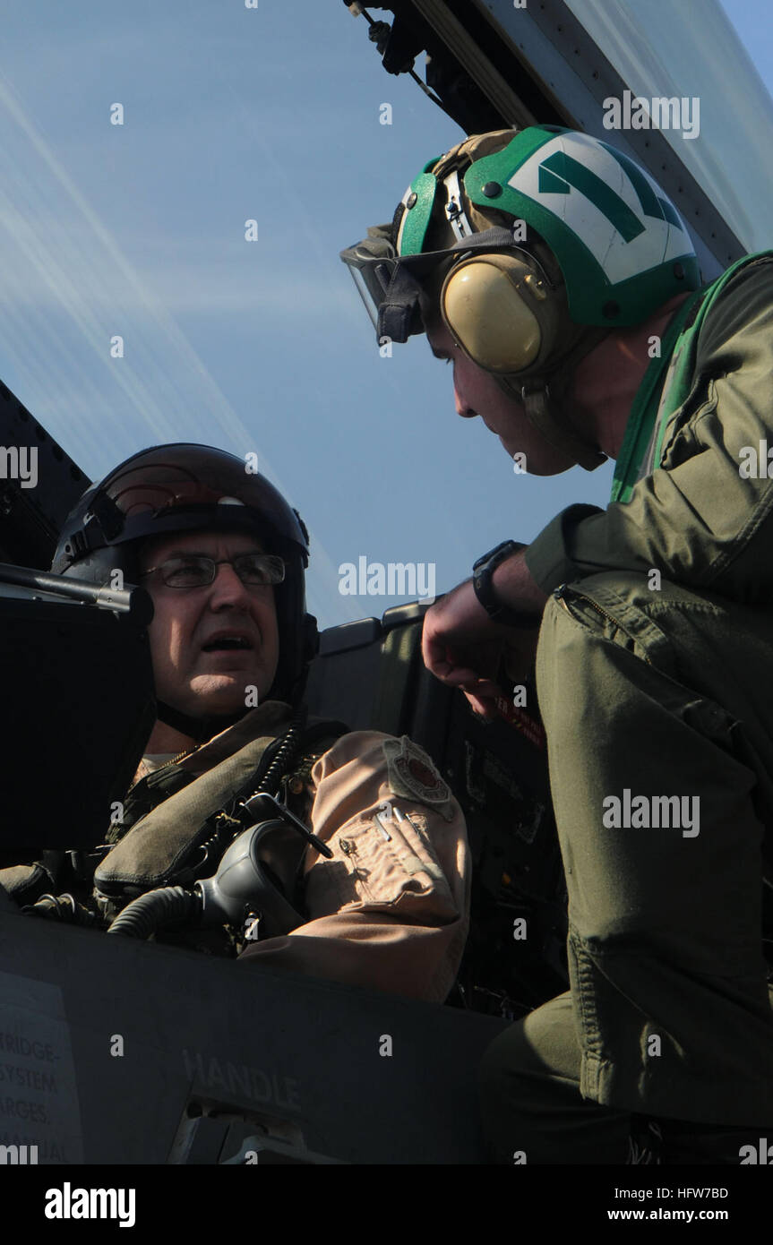 091206-N-3038W-039 NORTH ARABIAN SEA (Dec. 6, 2009) Lt. j.g. Kyle ...