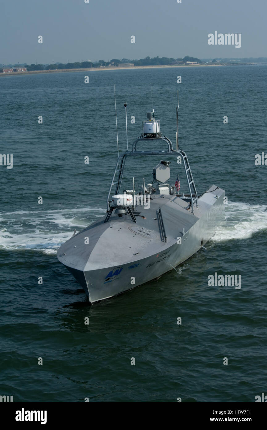 Trident warrior 11 hi-res stock photography and images - Alamy