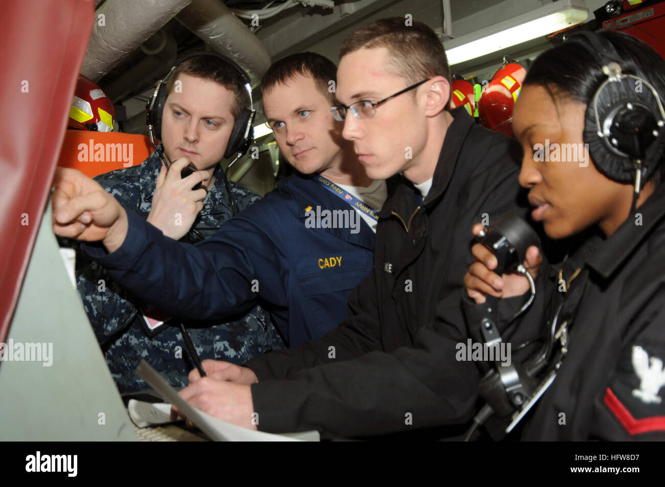 100107-N-4997L-029 BREMERTON, Wash. (Jan. 7, 2010) Ensign Chris Cady ...