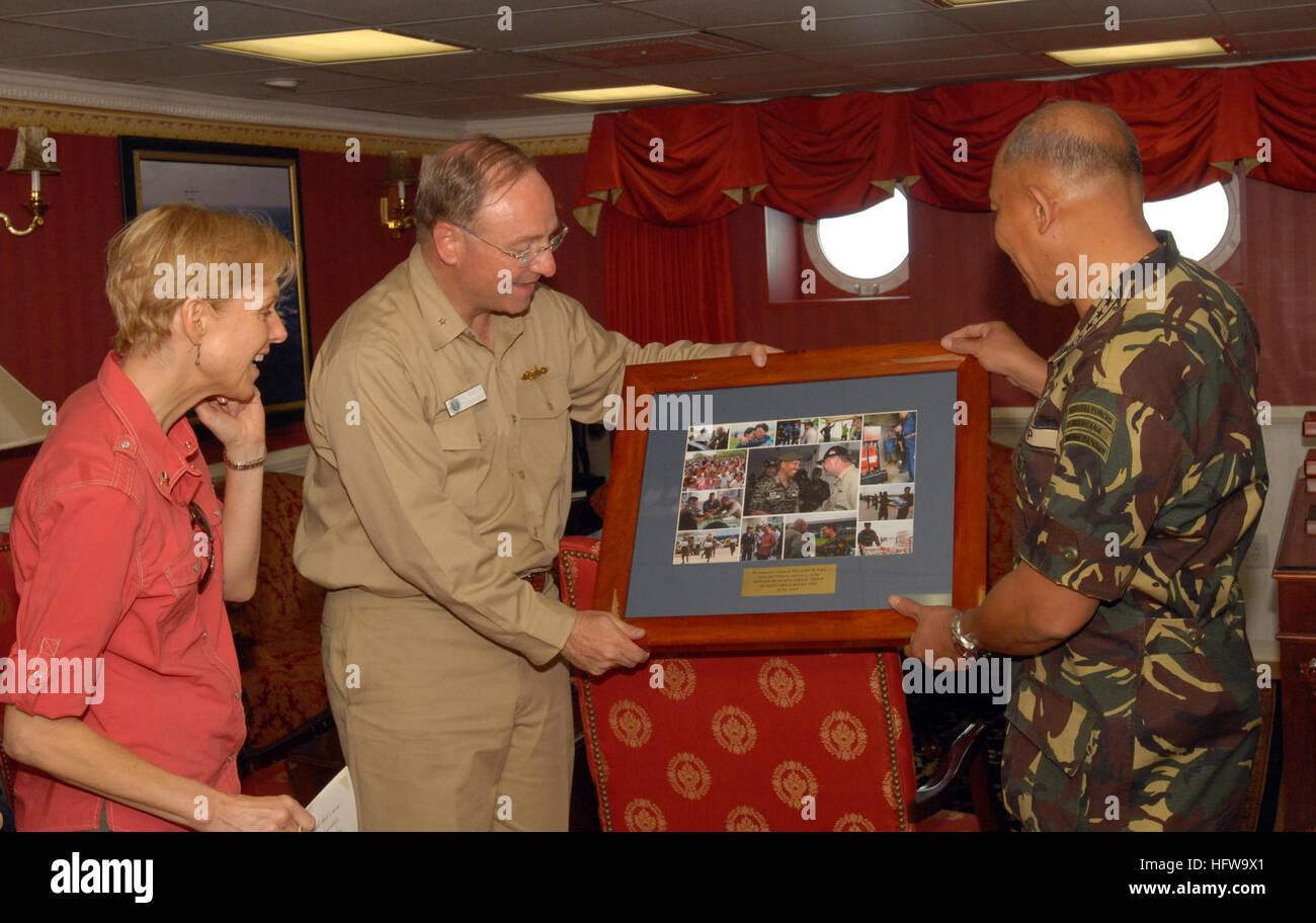 080629-N-7730P-016 PACIFIC (June 29, 2008) Armed Forces of the ...