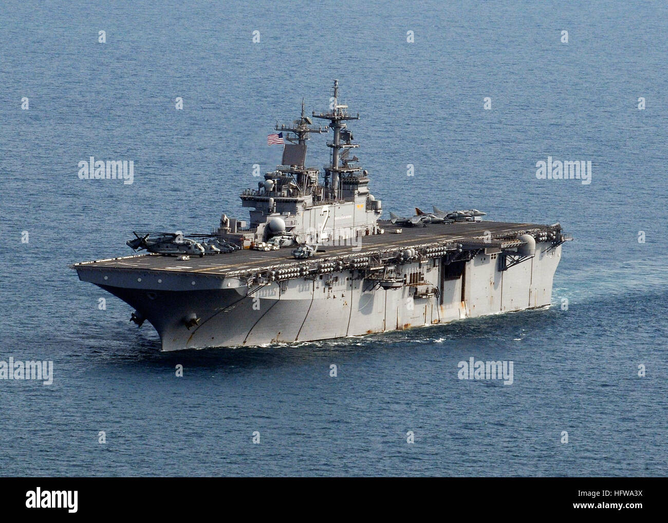 100208-N-9418A-501 GULF OF THAILAND (Feb. 8, 2010) The forward-deployed ...