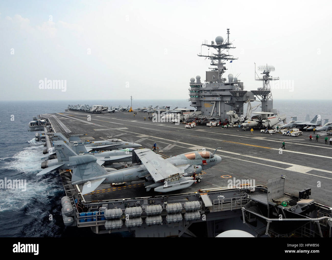 Uss theodore roosevelt american aircraft hi-res stock photography and ...