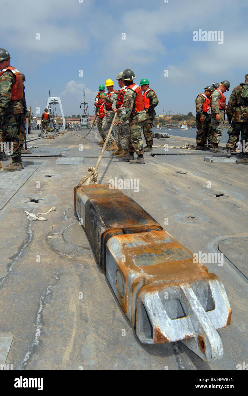 Load unload system hi-res stock photography and images - Alamy