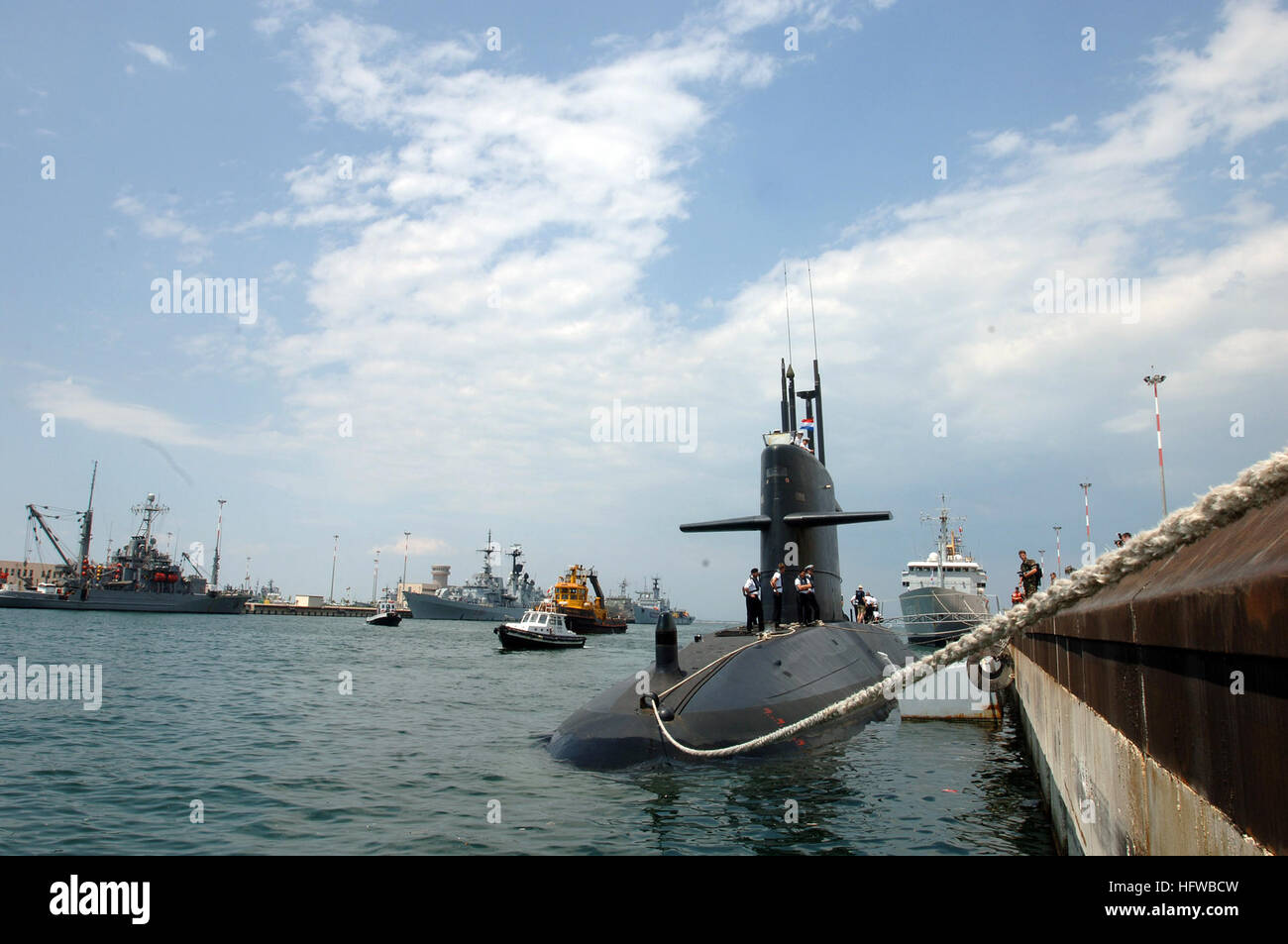 Hnlms dolfijn hi-res stock photography and images - Alamy
