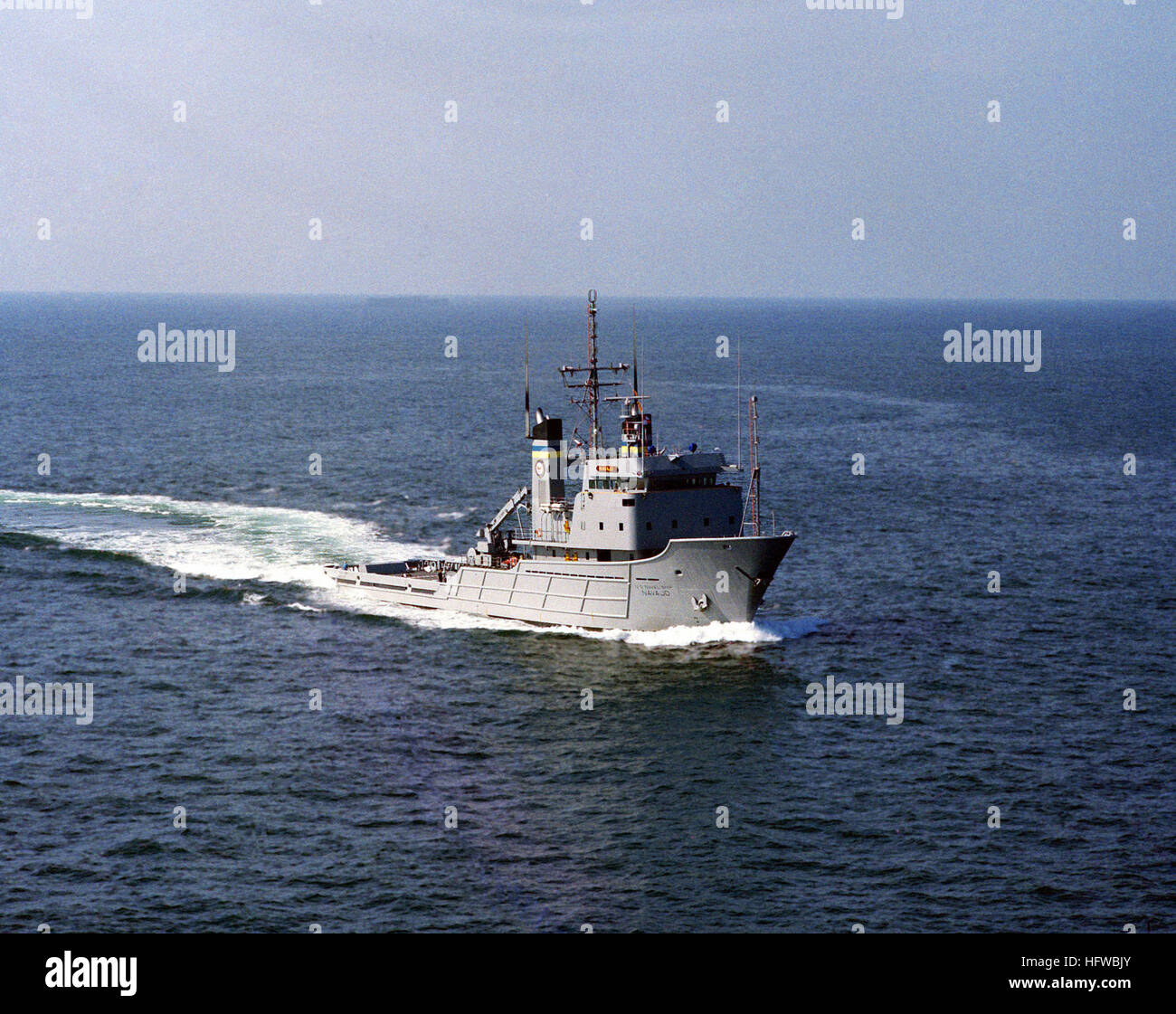 A starboard bow view of the fleet tug USNS NAVAJO (T-ATF 169) underway ...