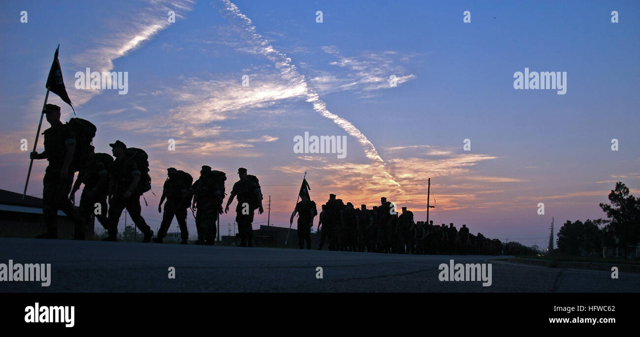 080815-N-7367K-001 GULFPORT, Miss. (Aug. 15, 2008) Seabees assigned to ...
