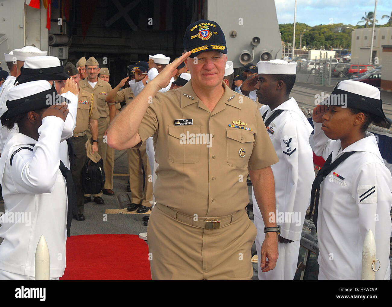 The Chief of Naval Operations departs USS Chafee (DDG 90) after ...