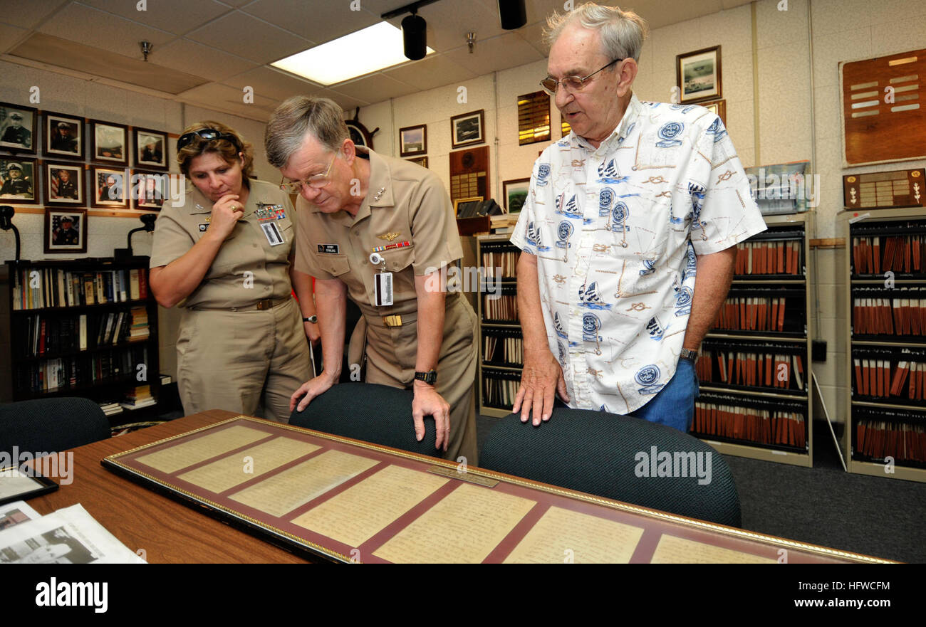 Naval Network Warfare Command conducts senior leadership visit and ...