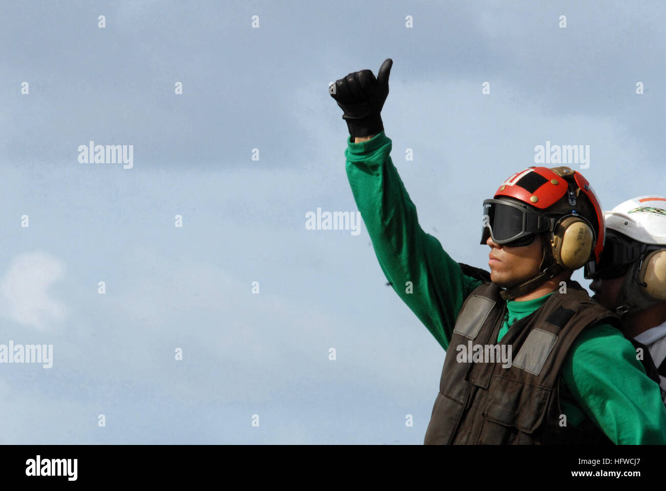 080823-N-7730P-180 INDIAN OCEAN (Aug. 23, 2008) Aviation Structural ...