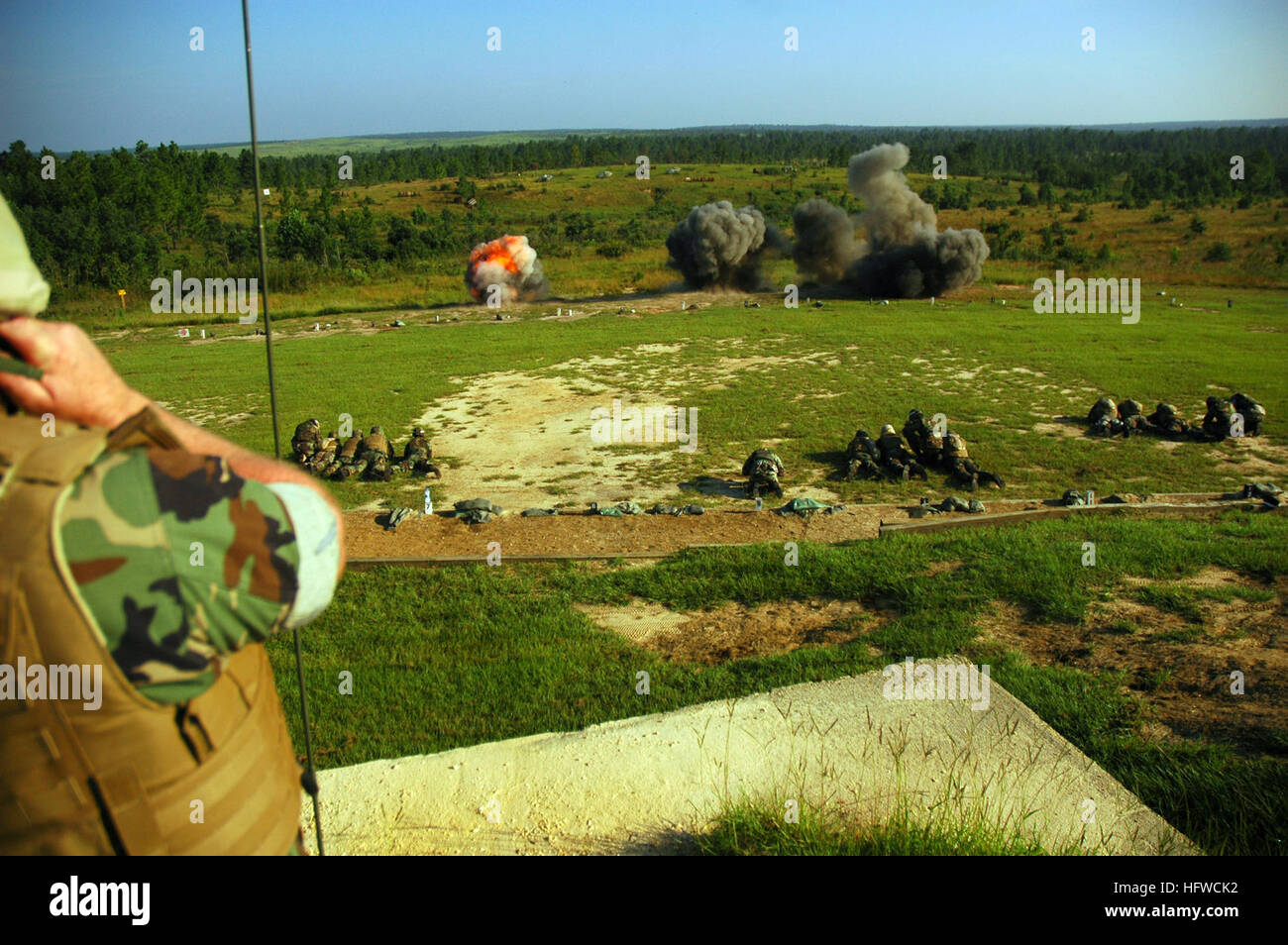 Seabees from NMCB 1 conduct M18A1 Claymore mine detonations during ...