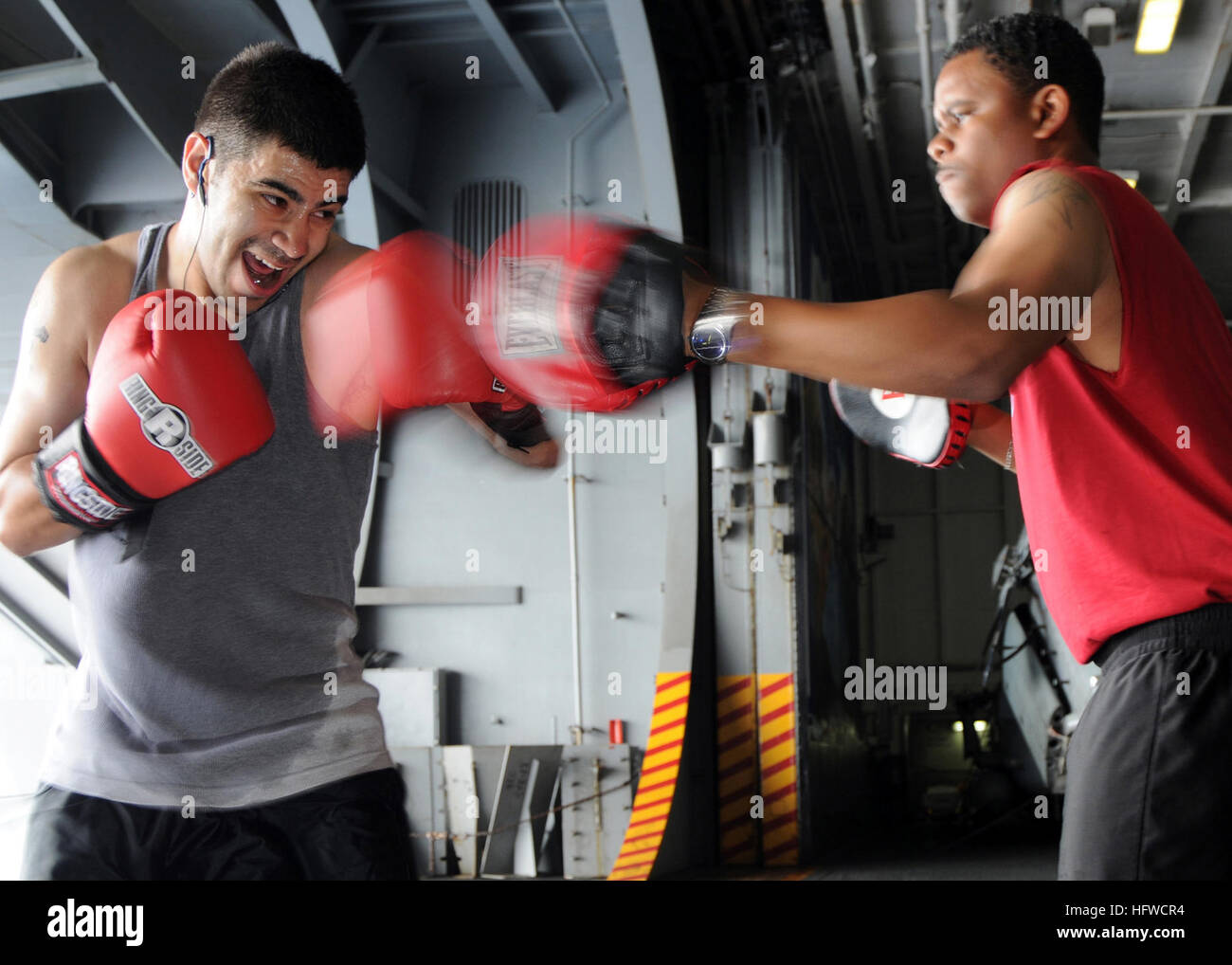 All navy boxing team hi-res stock photography and images - Alamy