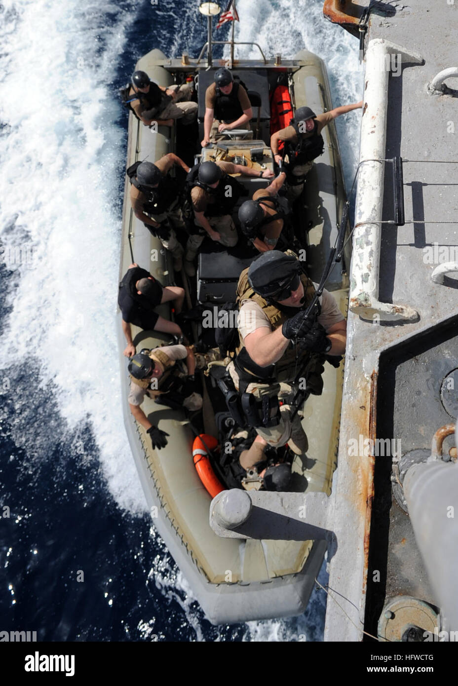 090826-N-6814F-152 GULF OF ADEN (Aug. 26, 2009) U.S. Coast Guard ...