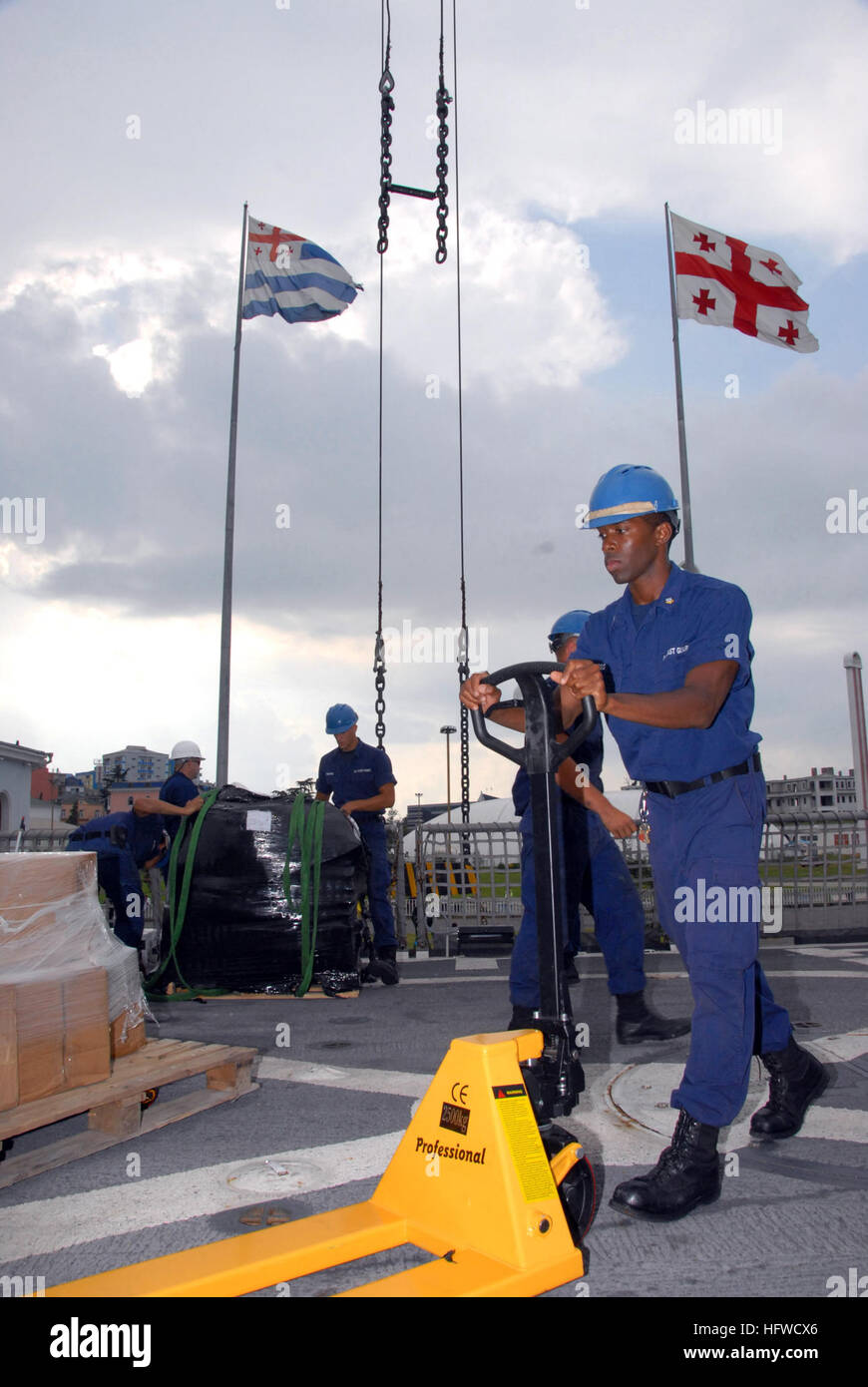 U s coast guard cutter dallas hi-res stock photography and images - Alamy