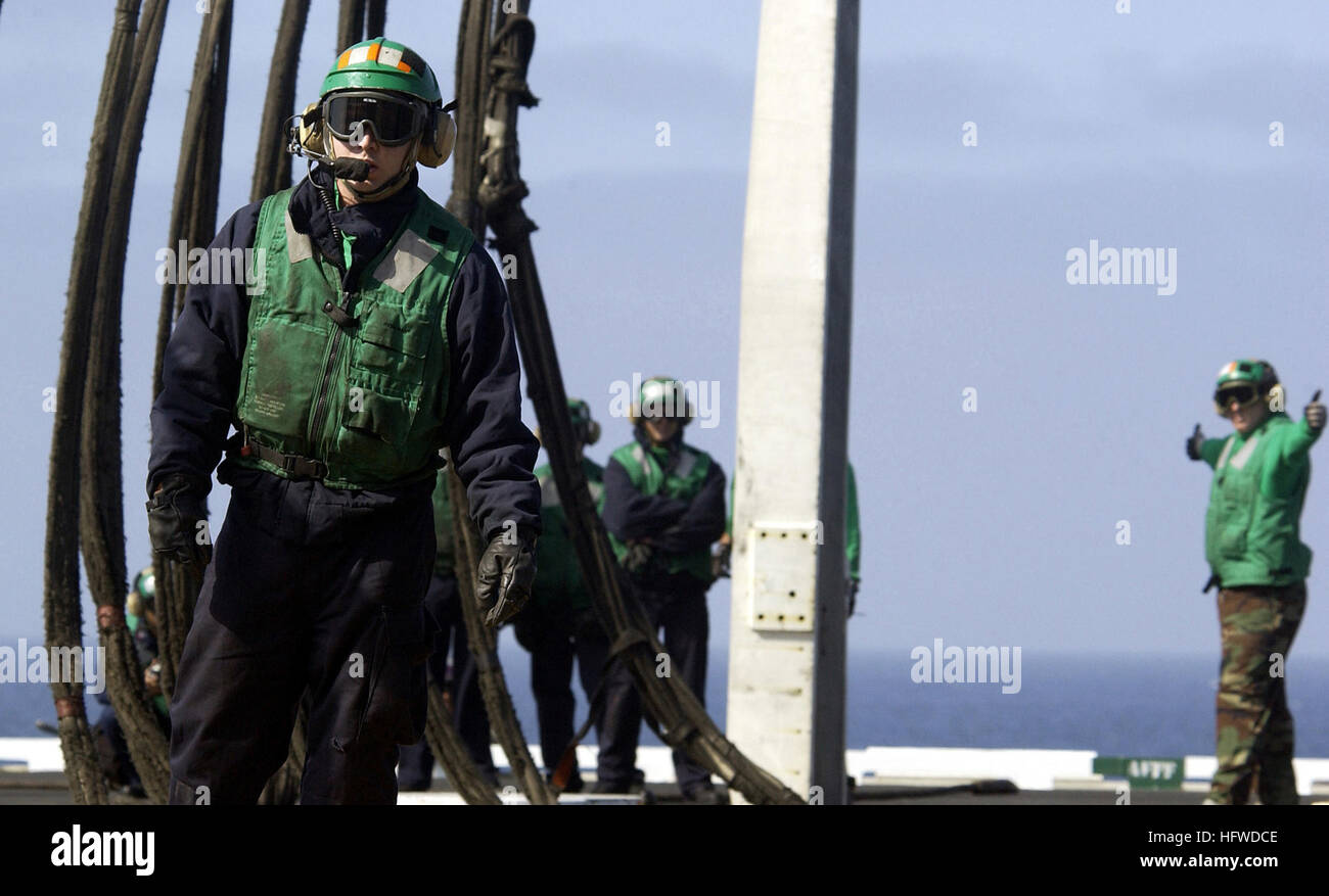 Distressed aircraft hi-res stock photography and images - Alamy
