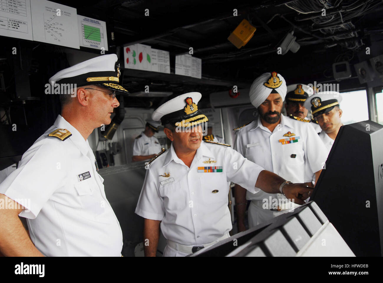 Command task force 76 hi-res stock photography and images - Alamy