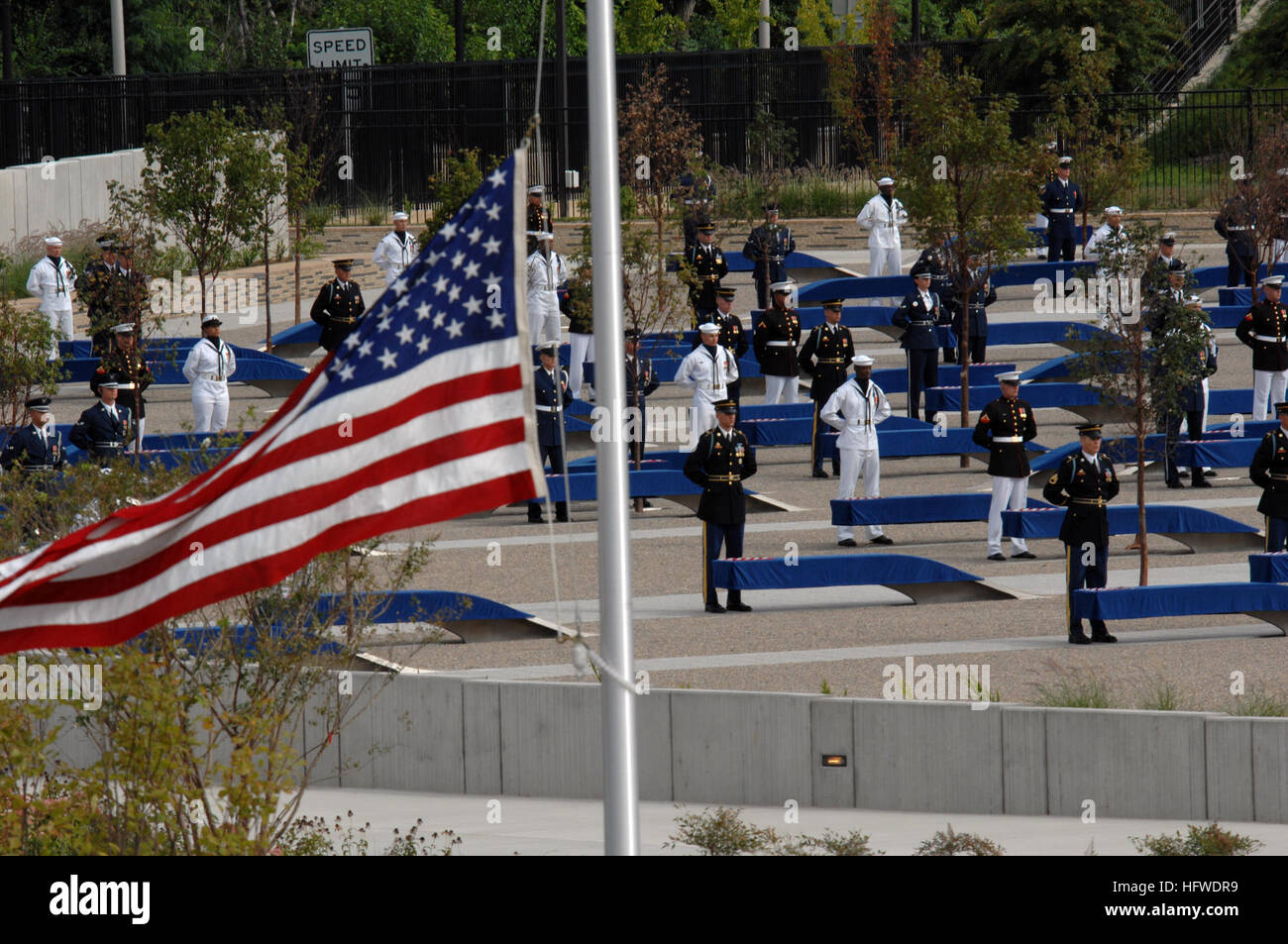 Pentagon stand hi-res stock photography and images - Alamy