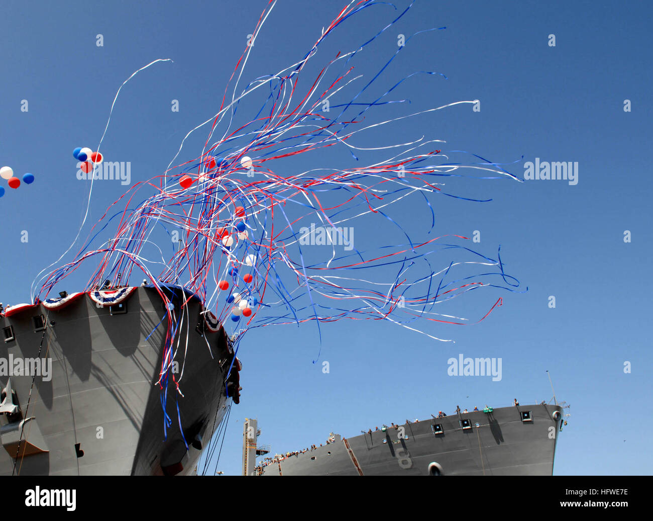 080918-N-8273J-145 SAN DIEGO (Sept. 18, 2008) The Military Sealift ...