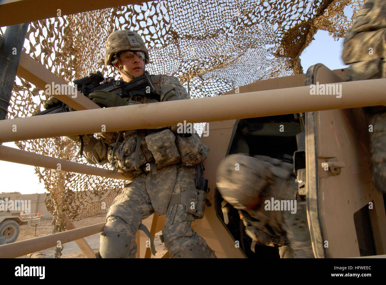 080922-N-6278K-101 FOB FALCON, Iraq (Sept. 22, 2008) Army Pfc. Bob Ward, assigned to 3rd Platoon ...