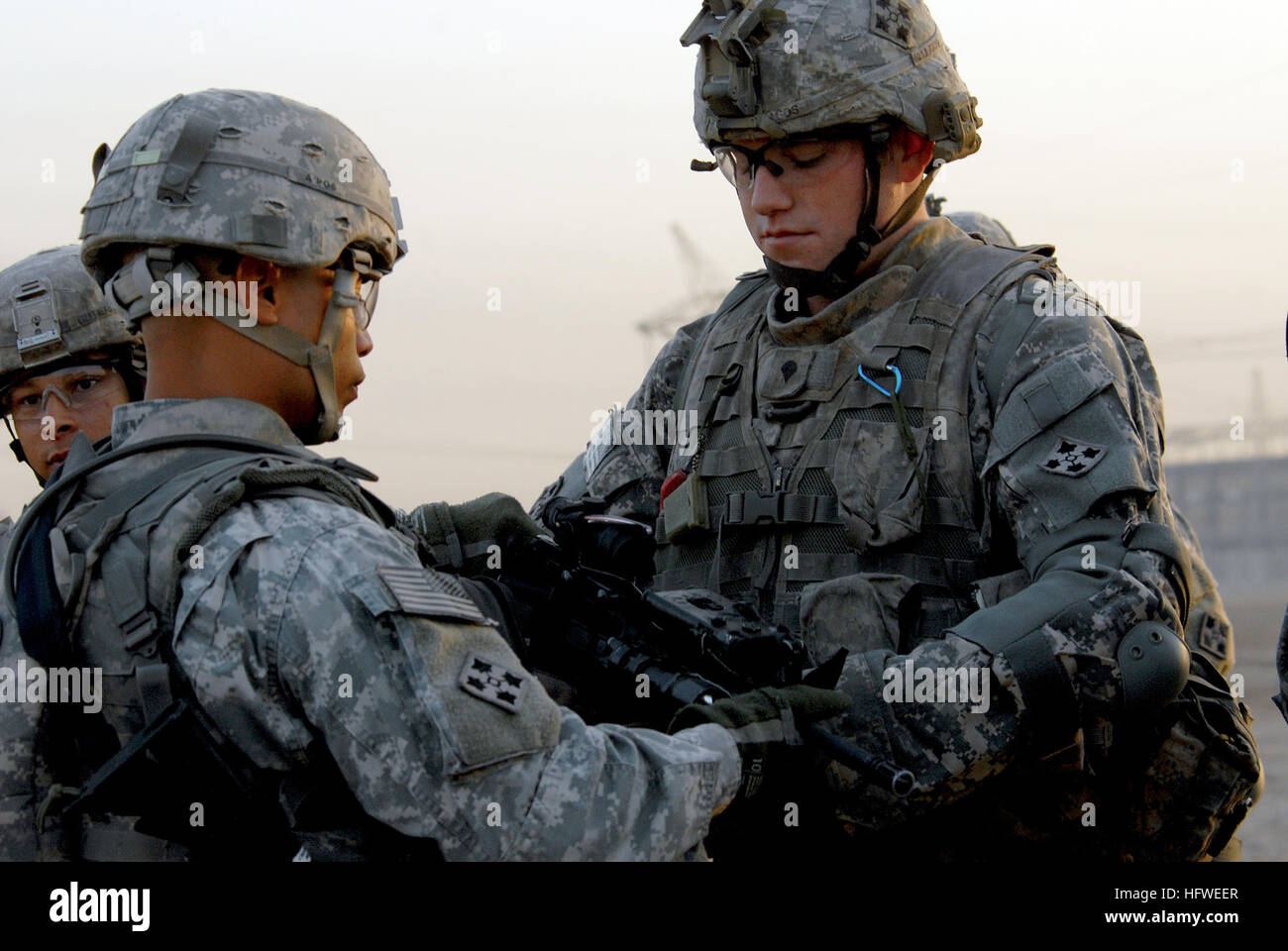 Fob falcon hi-res stock photography and images - Alamy