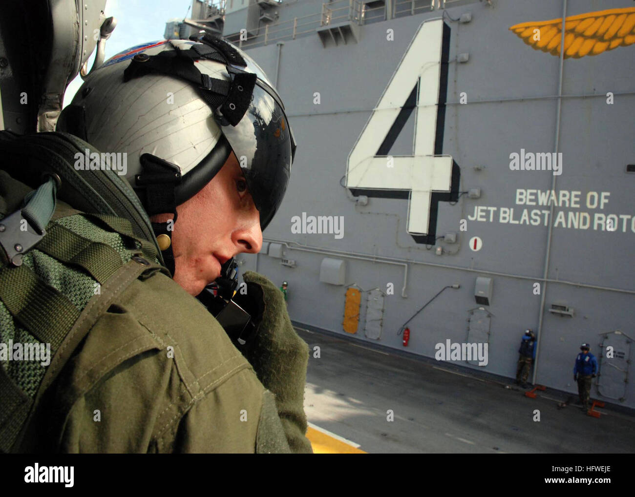 Pilot 2nd assault helicopter hi-res stock photography and images - Alamy