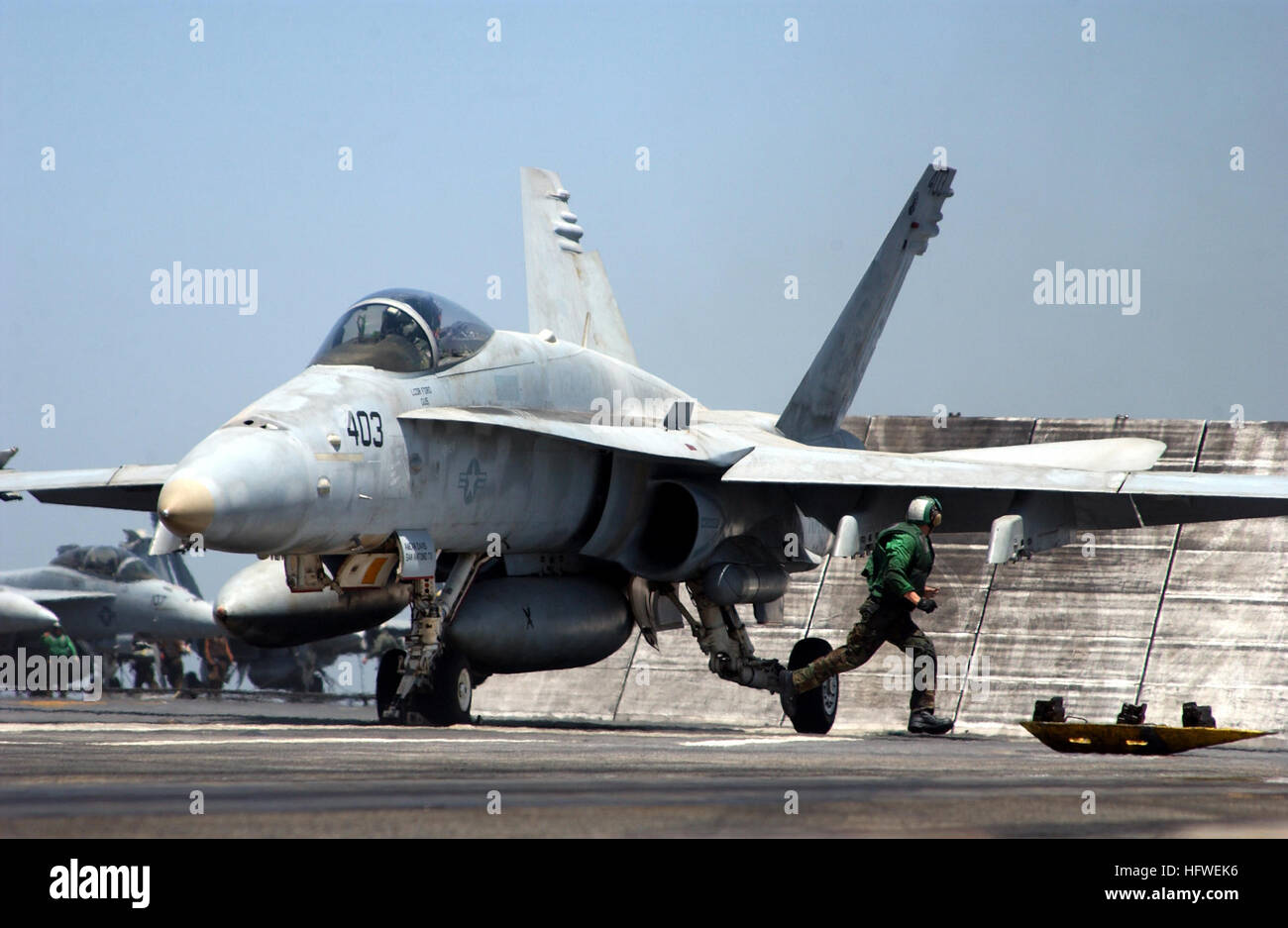 Strike fighter squadron 147 vfa 14 hi-res stock photography and images ...