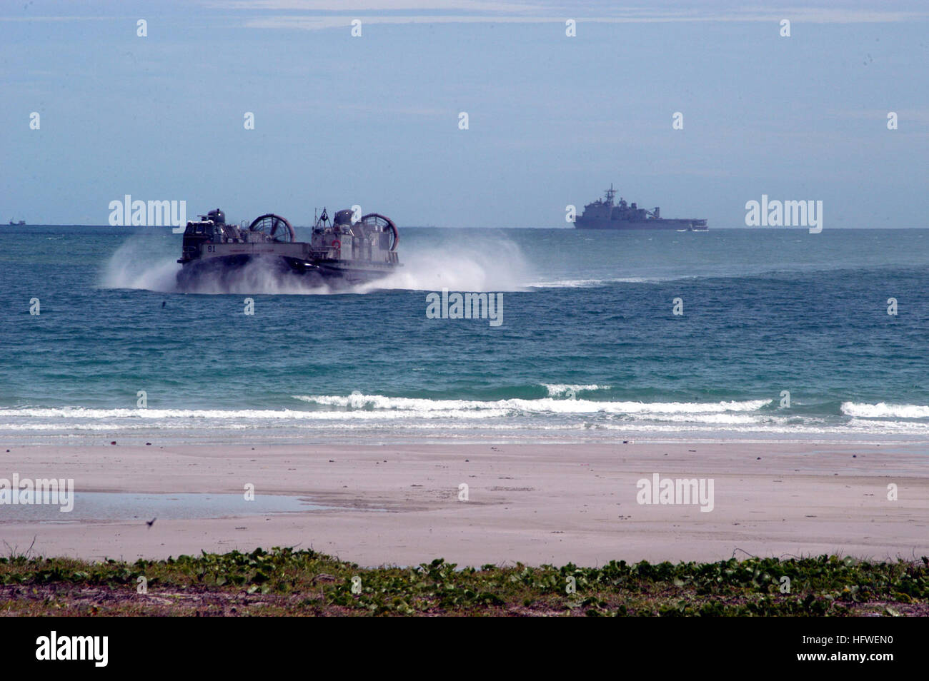 050624-N-4104L-105 Sattahip, Thailand (June 24, 2005) Ð A Landing Craft ...