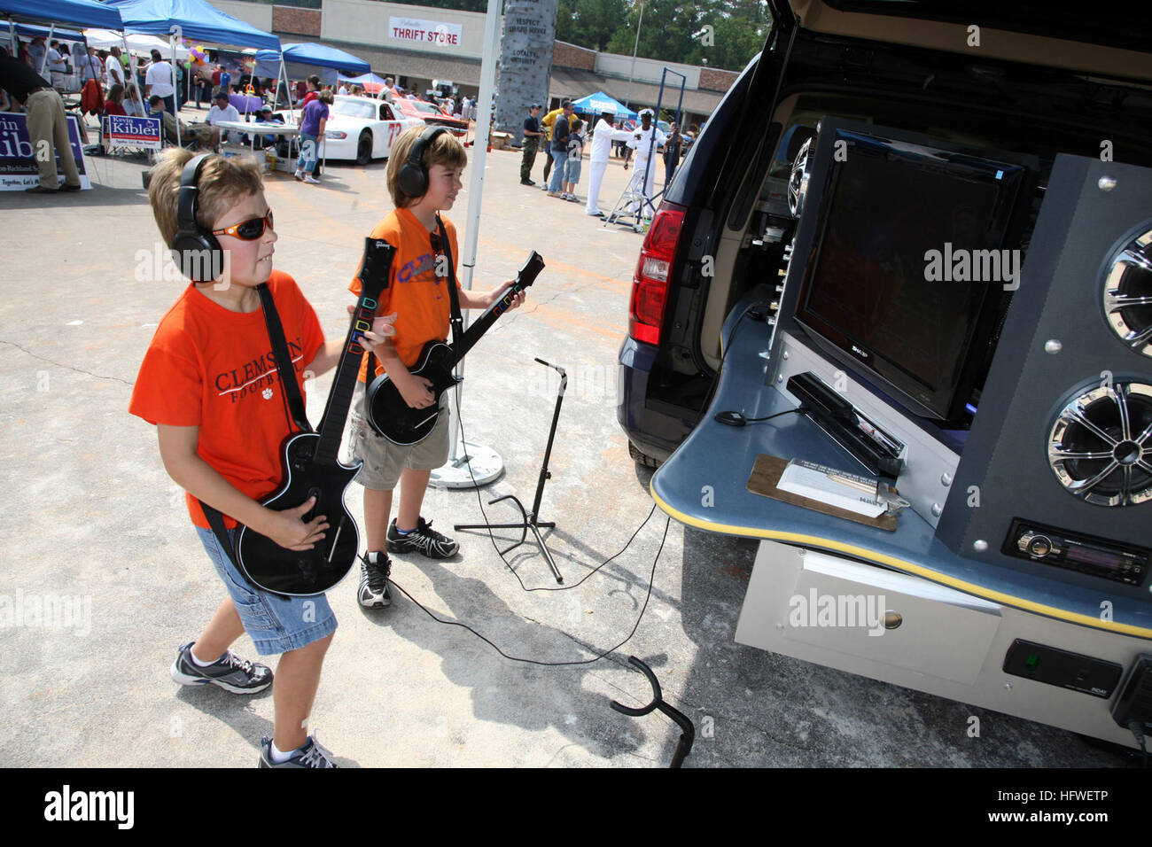 Okra strut festival hi-res stock photography and images - Alamy