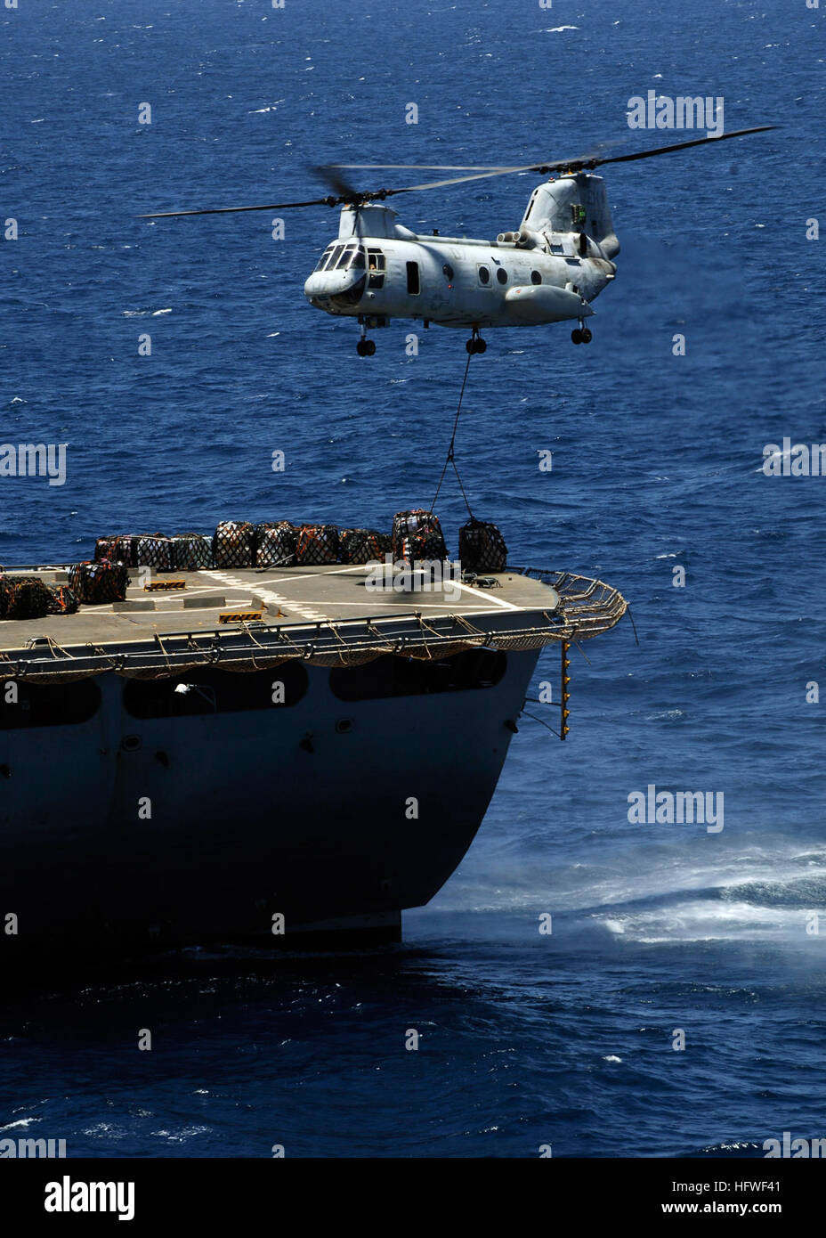 Marine medium helicopter squadron hmm 264 hi-res stock photography and ...