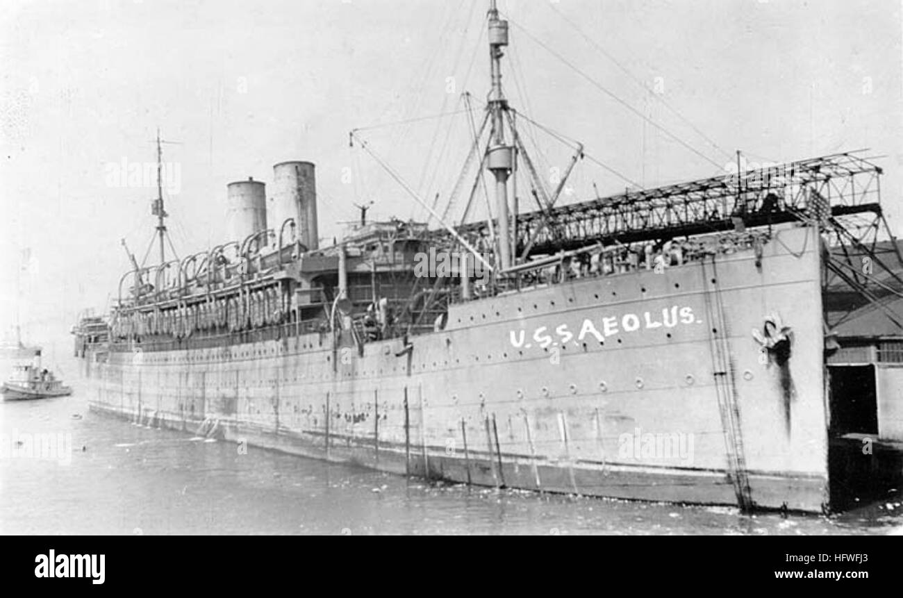 USS Aeolus (ID - 3005 Stock Photo - Alamy