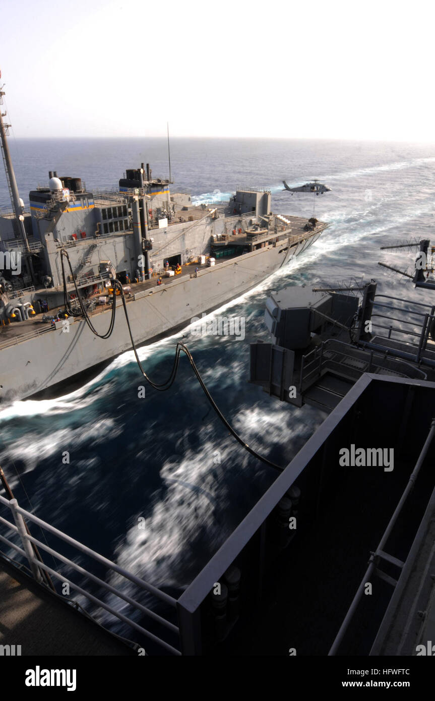 Msc fast combat support ship usns bridge t aoe 10 hi-res stock photography and images - Alamy
