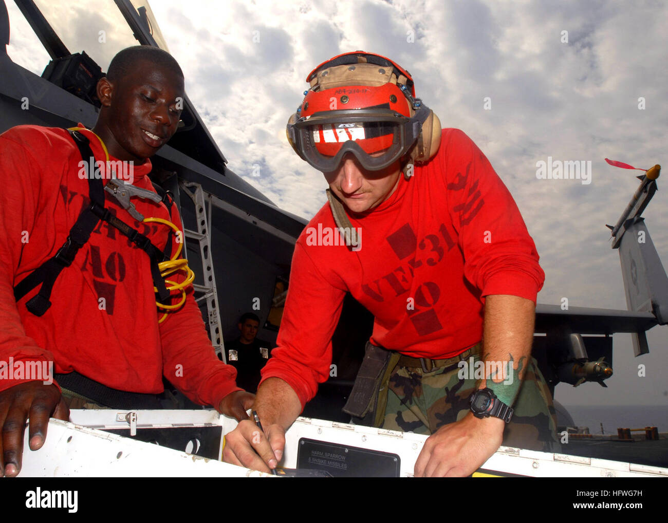 Uss vulcan hi-res stock photography and images - Alamy
